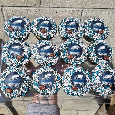 Chiefs Kansas City Nfl Edible Football Confetti Sprinkles Cake Donuts