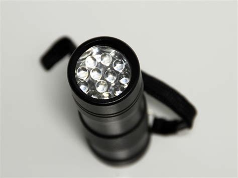 LED UV Licht Taschenlampen Papst De Hochwertige Und Helle LED Und UV Taschenlampen