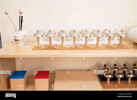 Educational Fraction Learning Tools Featuring Red Circle Segments On