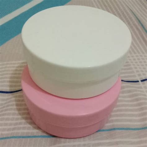 12 Rekomendasi Merk Body Lotion Adalah Terbaik Murah Dan Bagus [terbaru