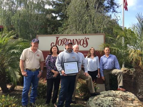 Hunger Relief Champion 2015 Jordanos Foodbank