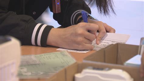 中學文憑試4月23日開考 列強檢考生須持陰性證明才可應考 Now 新聞