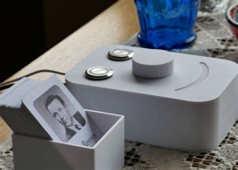 Juuke RFID Card Music Player Jukebox Geeky Gadgets