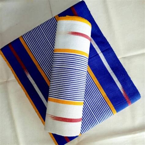 Pagne Tissé Traditionnel Couleurs Variées Association Koudjow