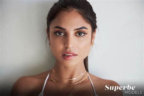 Mia Coluchy In Hotel By Superbe Models Erotic Beauties