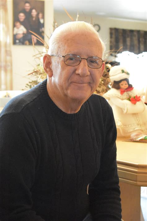 Specific This Is My Grandpa He Passed 3 Weeks Ago At 75 And My