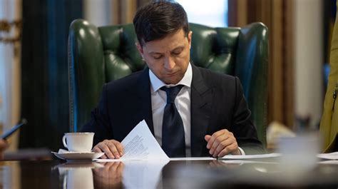 Зеленський запровадив санкції проти російських банків Українська правда