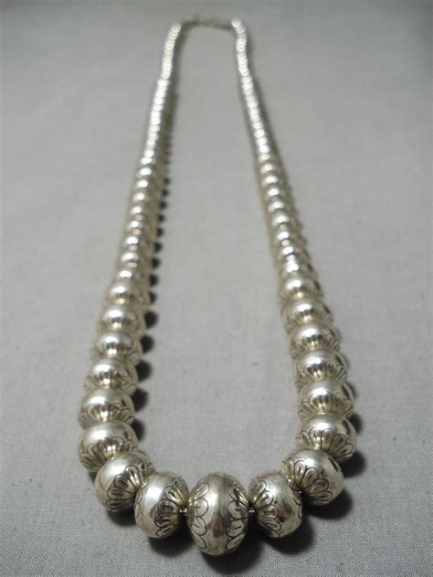 Stunning Vintage Native American Navajo Heavy Sterling Silver Bead Nec