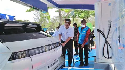 Pln Sudah Bangun 27 Spklu Mobil Listrik Di 5 Destinasi Wisata Unggulan
