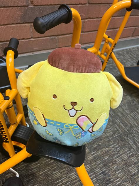 Pompompurin Gets Going By Novakaru On Deviantart