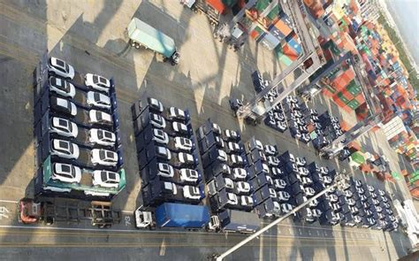 Hutchison Ports Moviliza Mil Vehículos En 252 Contenedores Y 248 Flats