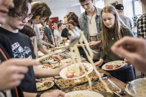 Flere Unge Vil På Efterskole Indland Dr