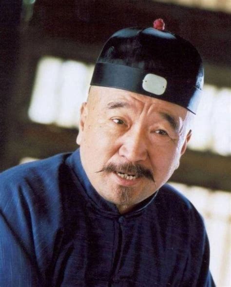 劉羅鍋罕見露臉 75歲不見老態 中港最吸睛 娛樂 世界新聞網