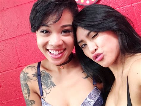Ember Snow On Twitter Honeygoldxx Is Such A Sweet Yet Wild Girl At