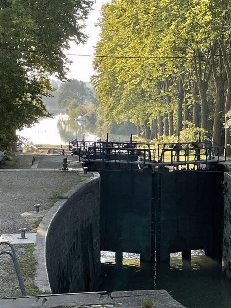 V Le canal des deux mers à vélo carte et hébergements Aude Haute Garonne Gironde