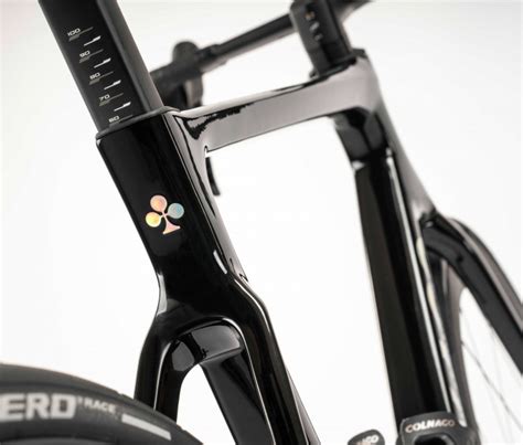 Nové Barvy Colnago V4rs Pro Rok 2024 Colnagocz