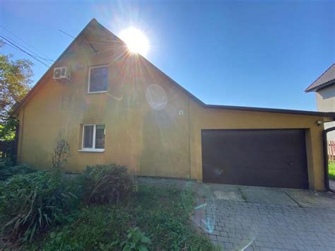 Житловий будинок загальною площею 91 1 кв м та земельна ділянка загальною площею 0 0714 га