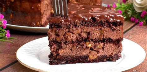 Ferrero Rocher Torta Se Topi U Ustima Jednostavno I Veoma Ukusno