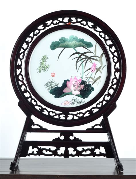 荷花，湘绣 双面绣 荷花 ，绣芯：30cm 双面绣 玉玲湘绣【官网】