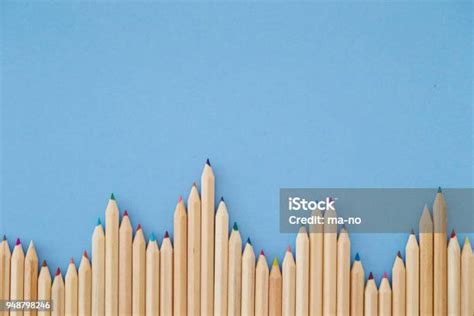채색기법 연필 교육에 대한 스톡 사진 및 기타 이미지 교육 대한민국 사진 이미지 Istock