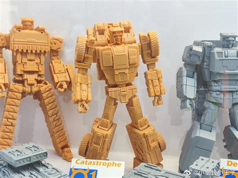 01 Studio Devastator Tfw2005 The 2005 Boards