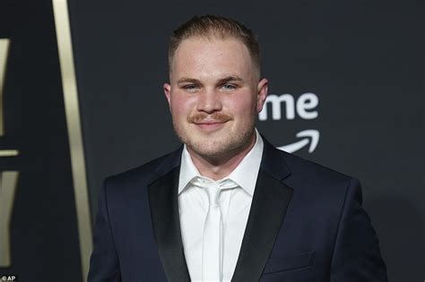 Country Singer Zach Bryan Tells Cops He S Famous In Bodycam Footage Daily Mail Online
