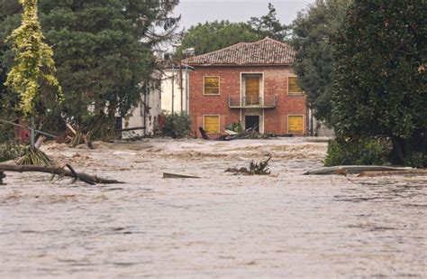 Alluvione In Romagna La Vicinanza Del Presidente Mattarella Nel