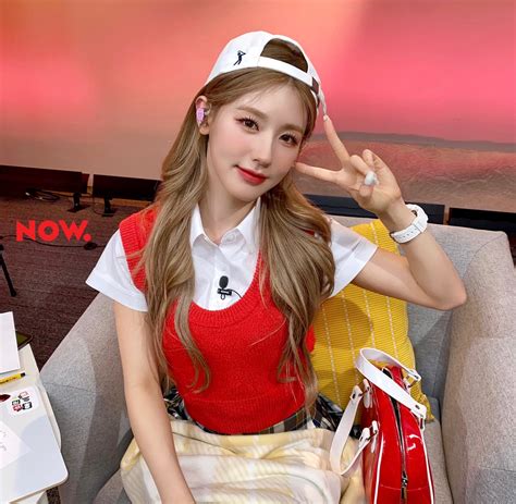 Now On Twitter 소문의아이들💚 오늘은 면스트 여자아이들 미연 퀴즈쇼 도전하는 날🌹 이라고 쓰고 모의