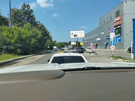 Фотография «Вот так выглядят с места водителя обычные автомобили ...