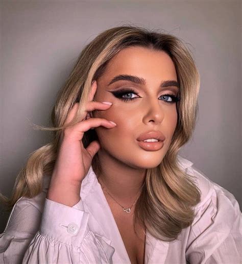 Cherish Angel Cherishangel Nude On Cam Free Live Sex Chat Room Camsoda