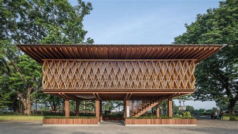 Microlibrary Warak Kayu By Shau Features Net Floor And Swing