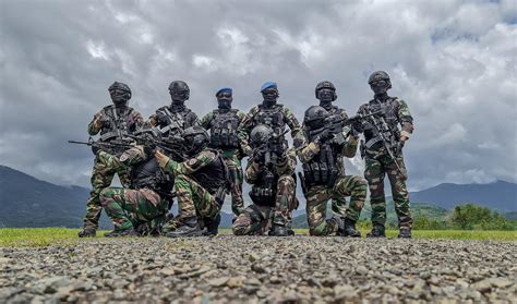 Royal Malaysia Air Force Commandos Paskau 2048x1208 Rmilitaryporn