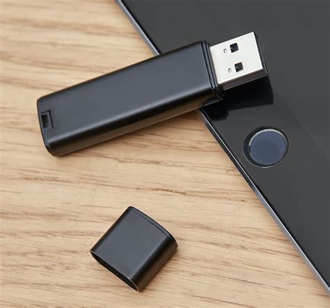 This Tiny Portable Ssd Transfers Data At 540 Mbps Ichiban Electronic Blog