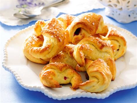 Rogaliki maślane przepis Desery Polki pl