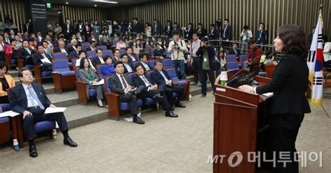 새누리 젊은 인재는 종편 패널들김무성 스스로 날아들어