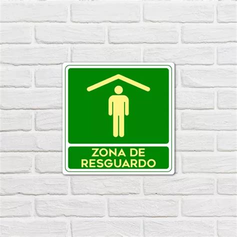 Señalamiento Zona De Resguardo Fotoluminiscente 20x20 En Venta En