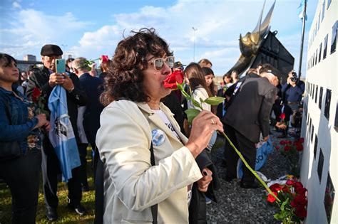 Ara San Juan Asi Se Vivió En Mar Del Plata El Homenaje A Sus