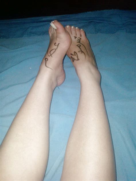 My Slut Wifes Feet Your Hot Notepad Porn Pictures Xxx Photos Sex