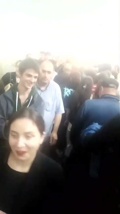 ფეხბურთის გულშემაკივრები მეტროში Youtube