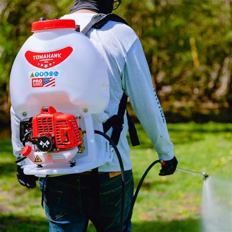 Tomahawk Power Tomahawk 5 Gallon Gas Power Backpack Sprayer 450 Psi