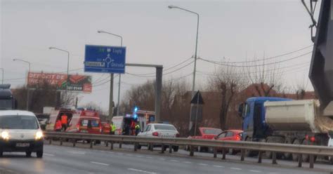 Accident provocat de o șoferiță de 85 de ani A lovit doi bărbați care