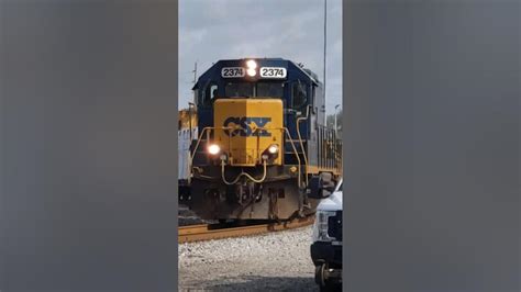 Rare Csx Slug Set Leads Csx Local L711 Around The Sharp Dennis St Curve In Jacksonville Fl Youtube