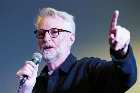 Billy Bragg To Auction Guitar To Raise Funds For Restoration Of William