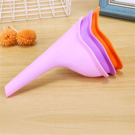 Silicone Pee Funnel For Women Standing Piss Female Urinal For Travel