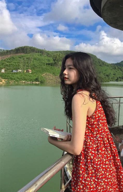 Bí Ẩn Và Sức Mạnh Cô Gái Xinh Đẹp Trong Ánh Sáng Dopagirlscom