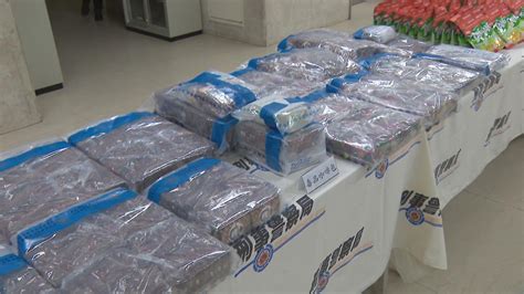 民宅藏分裝廠 警逮4嫌逾7000包毒咖啡包
