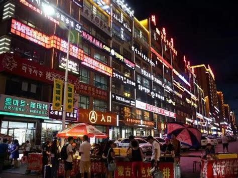 延吉市步行街在哪里 延吉最繁华的步行街 延吉步行街 大山谷图库
