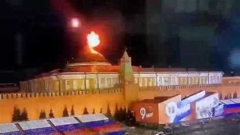 Explosion auf dem Kreml Dach Was über den mutmaßlichen Drohnenangriff in Moskau bekannt ist