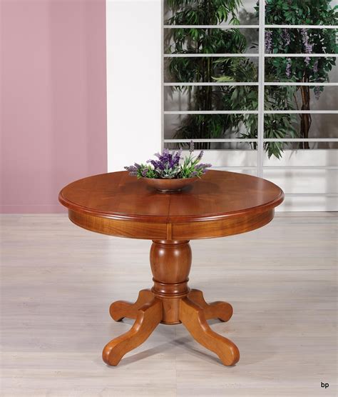 Table ronde pieds central Victoire de style Louis Philippe réalisée en