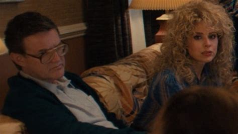 Do Karen Ted Wheeler Die In Stranger Things Season 5 Vol 1 Mikes